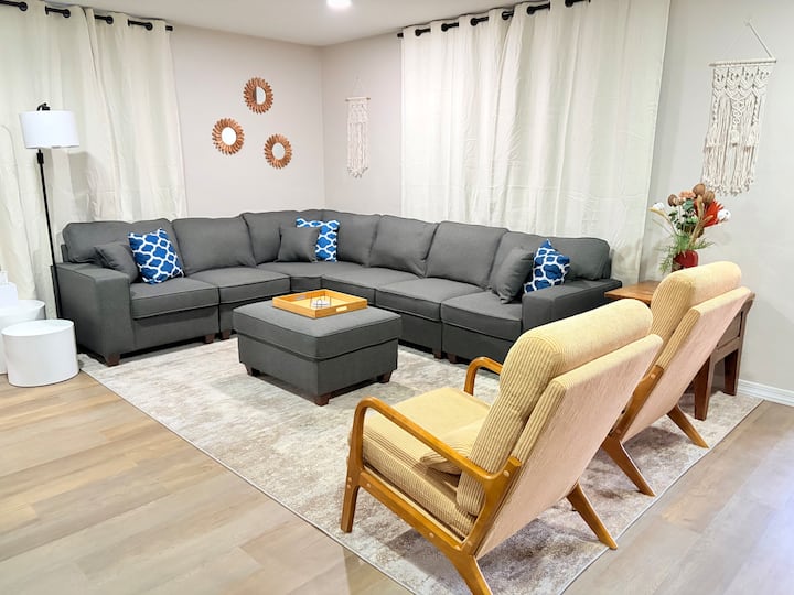 Oxford Retreat - Tucson, AZ