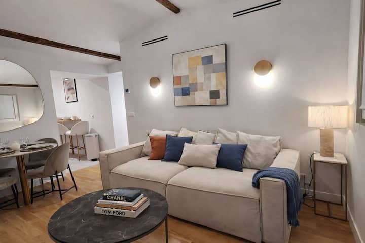 Bel Appartement Rénové Et Climatisé – Paris Est - Paris