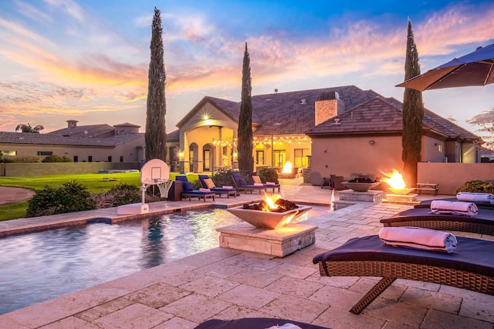 Sweet Paradise! Pickleball Custom Home - United States