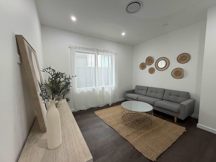 Ideal Family Getaway: 5br Home In Wilton - The Oaks