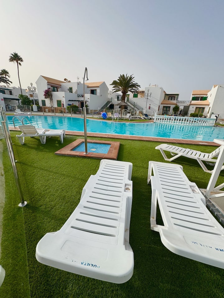 Bubo Sol – Puertas Del Sol - Antigua