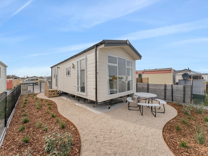 Maison Mobile Confortable Entourée Par Nature - Zuienkerke