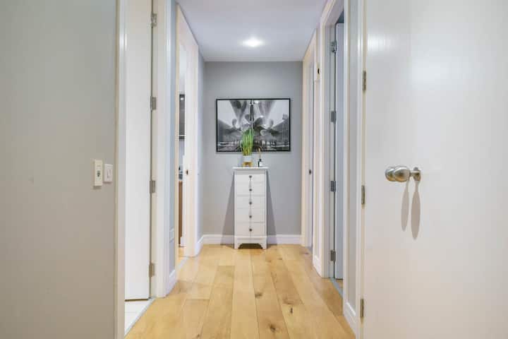 Luxury & Central 2 Bedroom Ormeau Road Apartment - Belfast