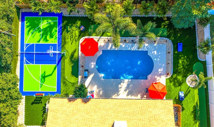 Pickleball,basketball,mini Golf,gameroom, Htd Pool - Anna Maria Island, FL