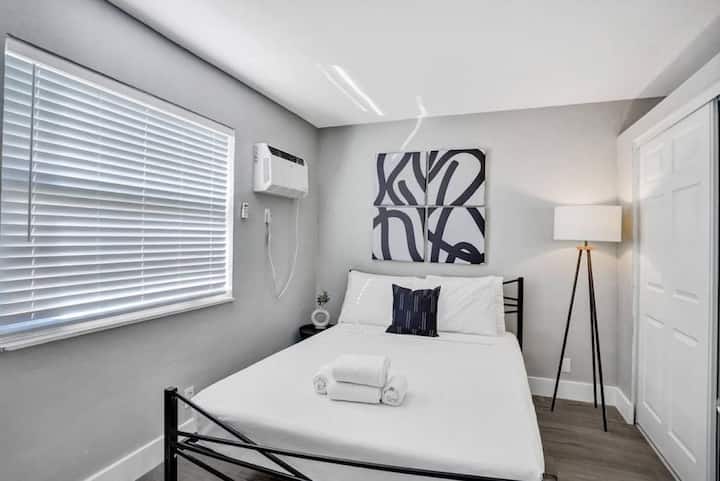 Rustic Retreats Modern 1br In The Heart Of Fl - Fort Lauderdale