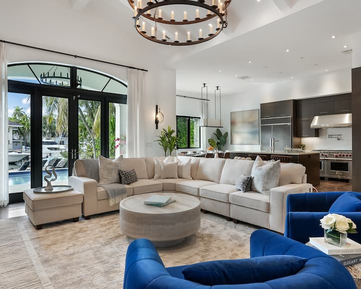 Private Waterfront Luxury Villa Resort Style - Fort Lauderdale, FL