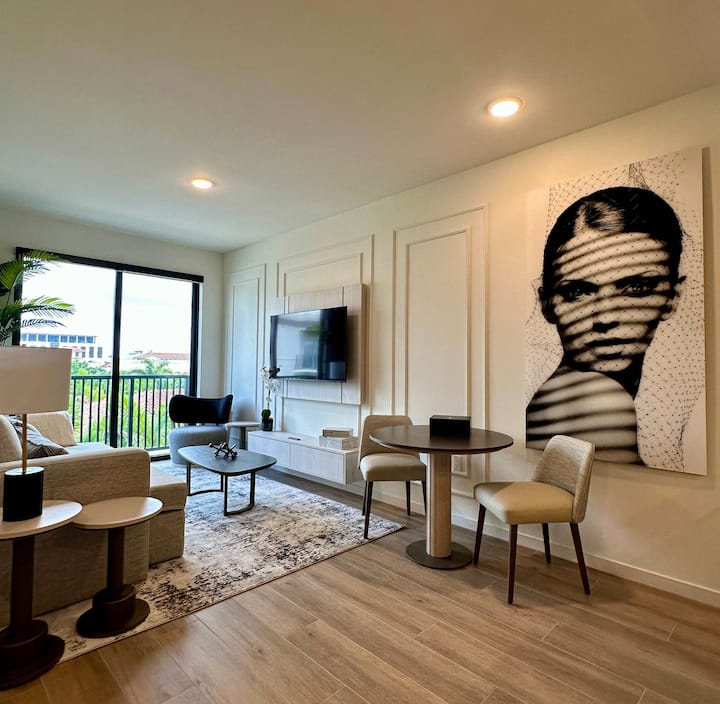 The Avenue Coral Gables Luxury 2br By Palermo Home - Coral Gables, FL