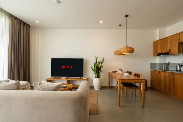 1br Batu Belig Beachside Suite | Pool & Work-space - Bali