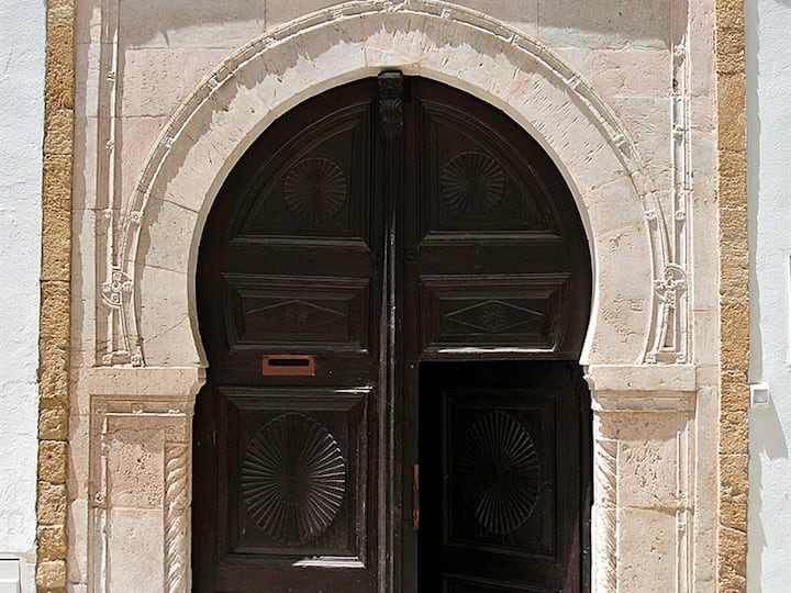 Suite-traditionelle-salle De Bain Privée-patio - Tunis