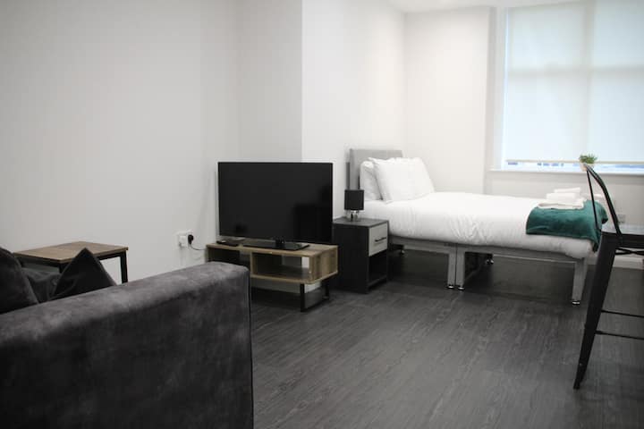 Cosy Bradford Studio Near Shops & Transport - Bradford, United Kingdom