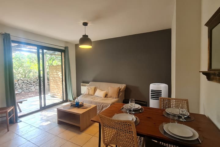 Mini Villa Avec Piscine Mer à Pied Wifi Clim - Serra-di-Ferro, Francia