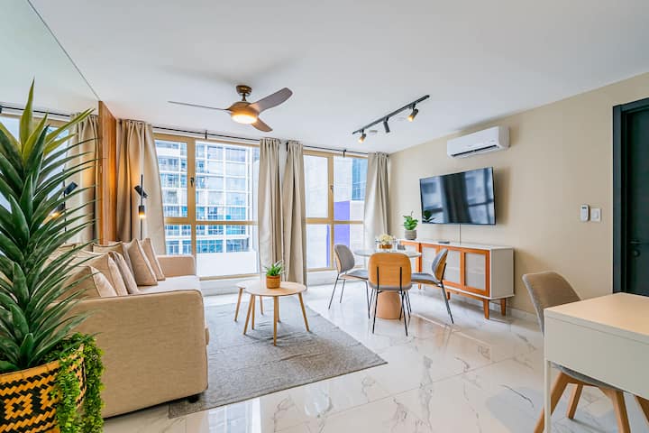 W* | Engaging 1br In Vibrant Obarrio - Panama City