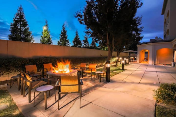 Super Bowl Stay Near Levi’s Stadium + Bistro & Gym - Morgan Hill, CA