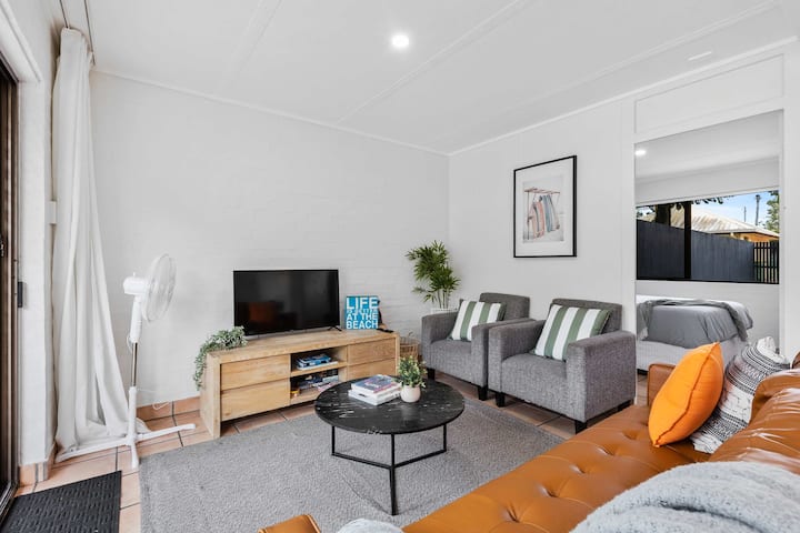 “Pet-friendly Tropical Yard | Walk To Rainbow Beac - Rainbow Beach