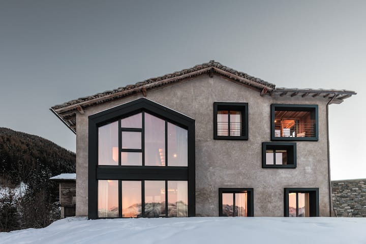 Chalet Les Fleurs - Scenic Alpine Escape - Pila