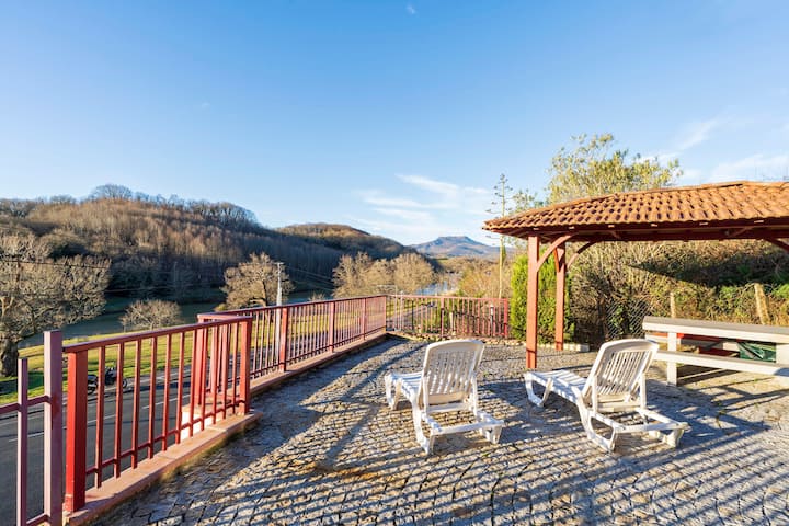 Maldaxka - Vue Sur Lac, Pays Basque - Espelette
