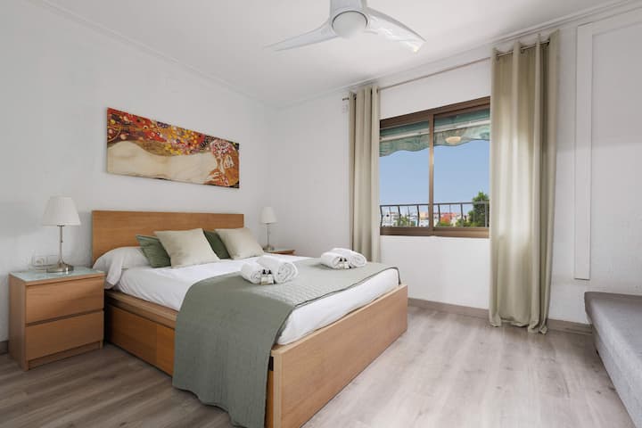 Beautiful And Comfortable Apartment For 6 People, - L'Hospitalet de Llobregat