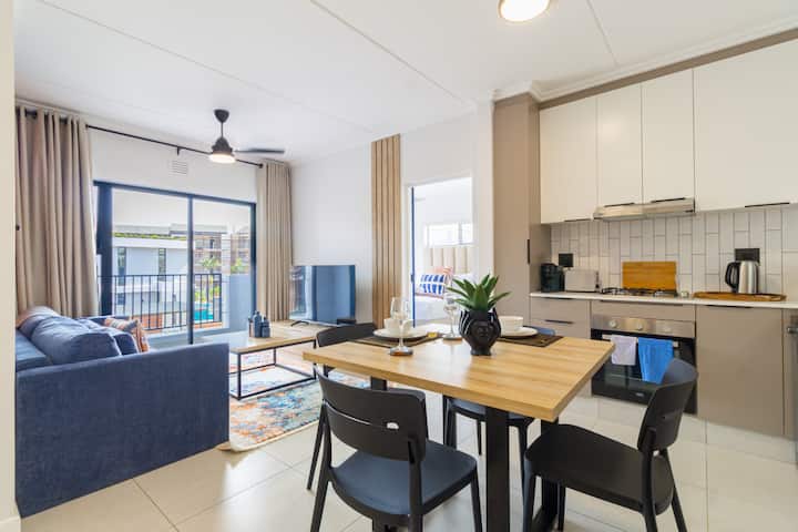Luxury 2 - Bedroom Upper Floor Apartment - Dolphin Coast