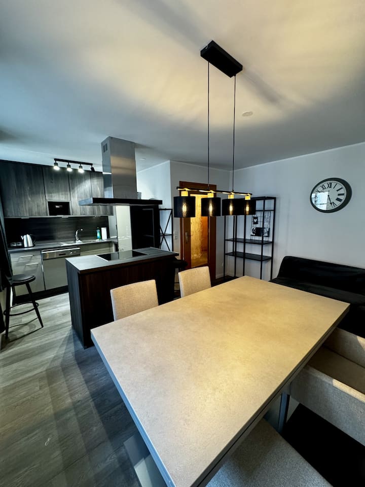 Appartement-confort-salle De Bain Privée-balcon - Niederau