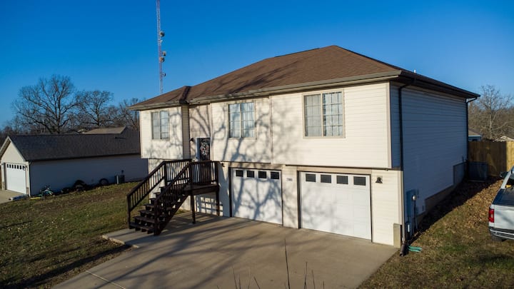 Lafayette's Landing Near Fort Wood - Waynesville, MO