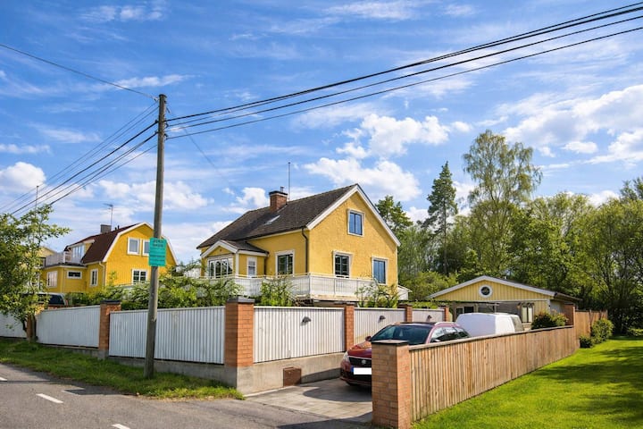 Charming Family Suite In Sollentuna Near Stockholm - Solna