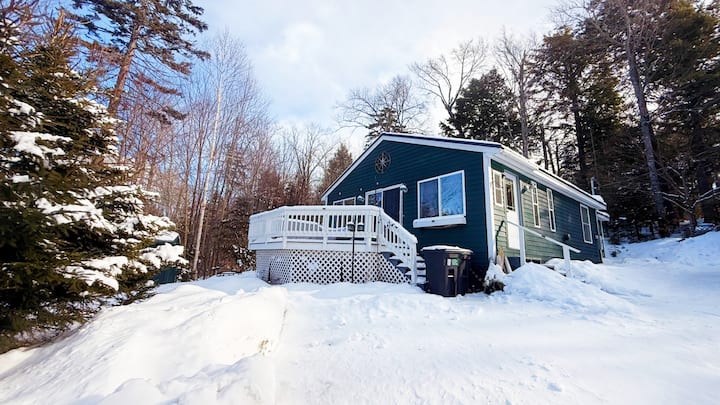 Sandy Bay Hideaway - Greenville, ME