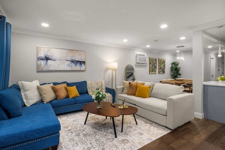 Nj Getaway: Modern Luxury With King-sized Comfort - Brooklyn, NY