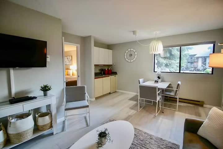 Bigfork Condo Near Flathead Lake & Downtown - Bigfork, MT