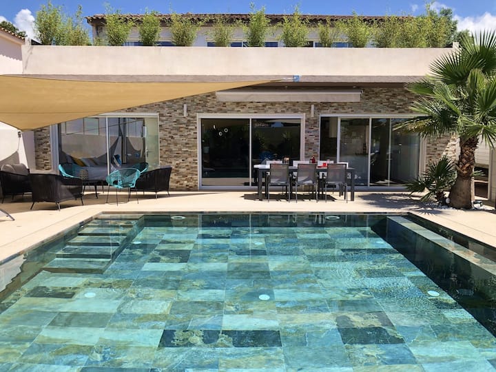 Villa Avec Piscine Et Jacuzzi 6 Pièces 10 Personn - Sanary-sur-Mer