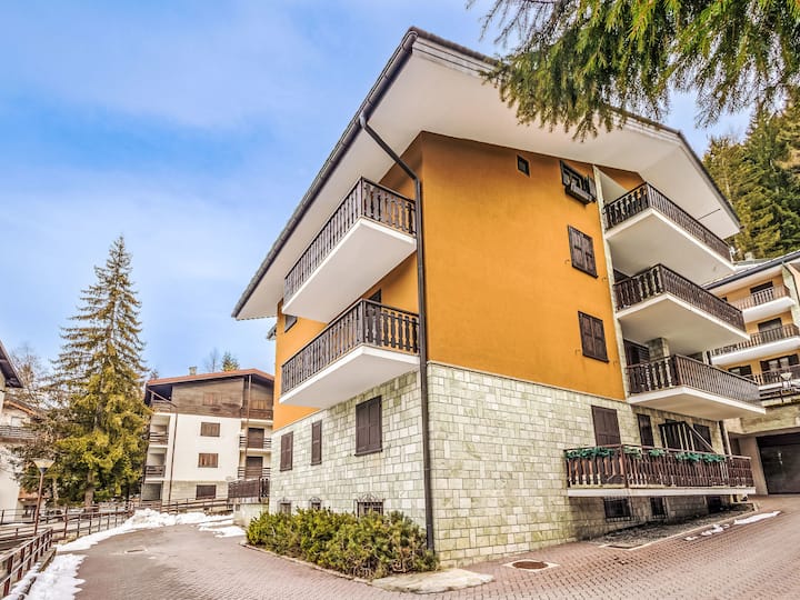 Fondue By Interhome - Madesimo