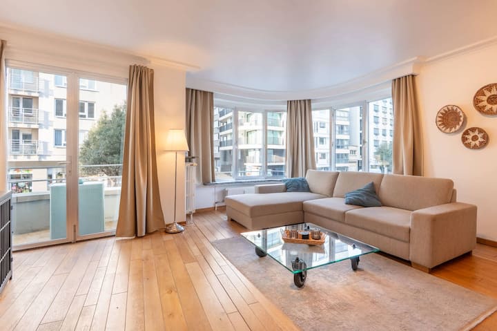 Wonderful 3 Bedroom Apartment Near The Beach - Ostende