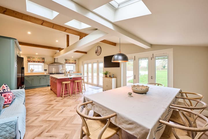 Host & Stay | The Coral Cottage - ワイモンダム