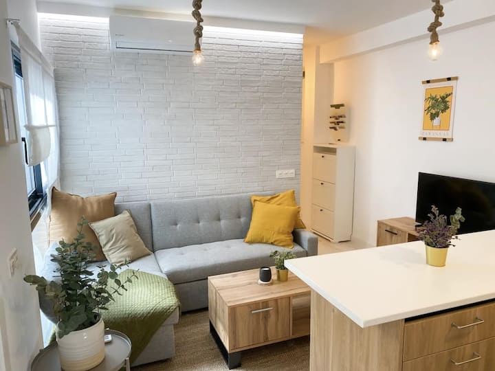 H2m Zanca, Oven, Washing Machine, Dishwasher - Provincia de Málaga, España