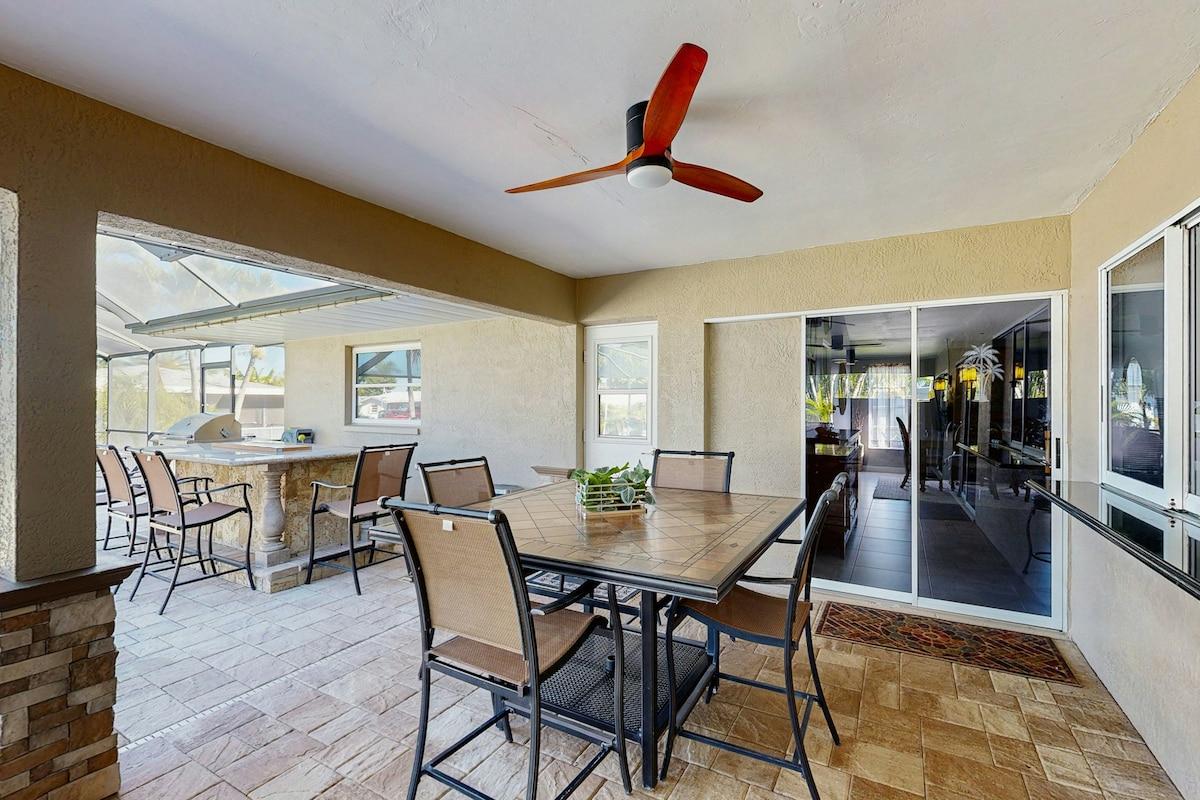 Casa de 3 dormitorios con patio al aire libre y piscina a nivel del ...