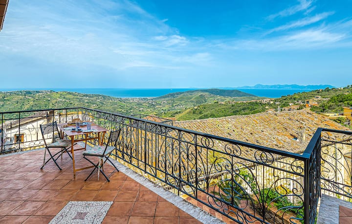 Awesome Apartment In Laureana Cilento With Wifi - San Mauro Cilento