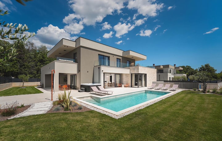 Cozy Home In Funtana - Funtana