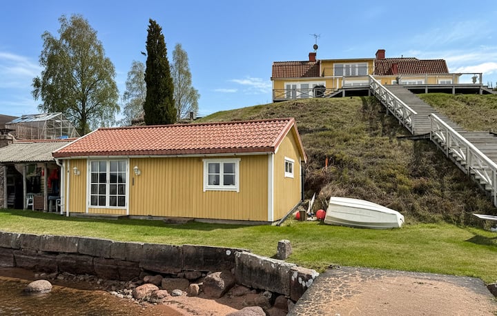 Lovely Home In Tranås With Lake View - Tranås