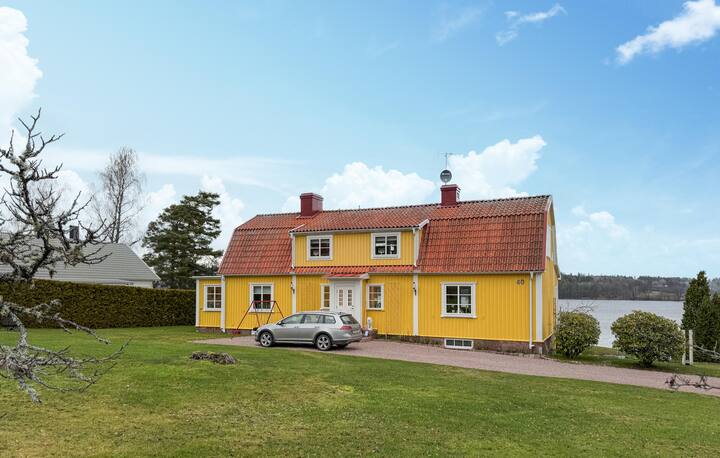 Stunning Home In Tranås With Sauna - Tranås