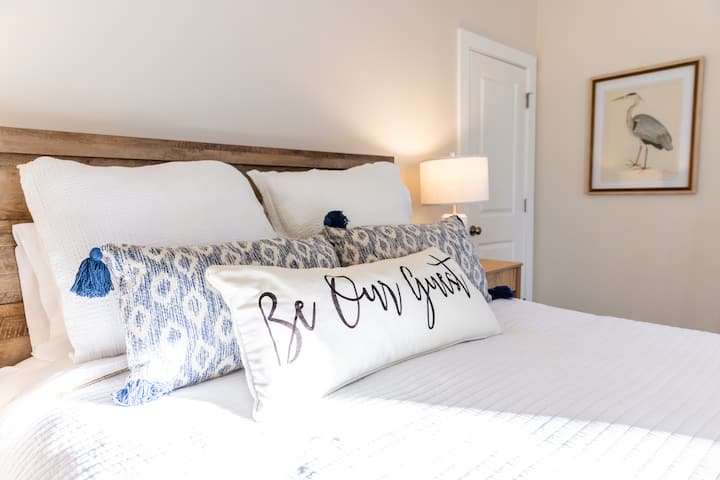 The Alley Hideaway - Wilmington, NC