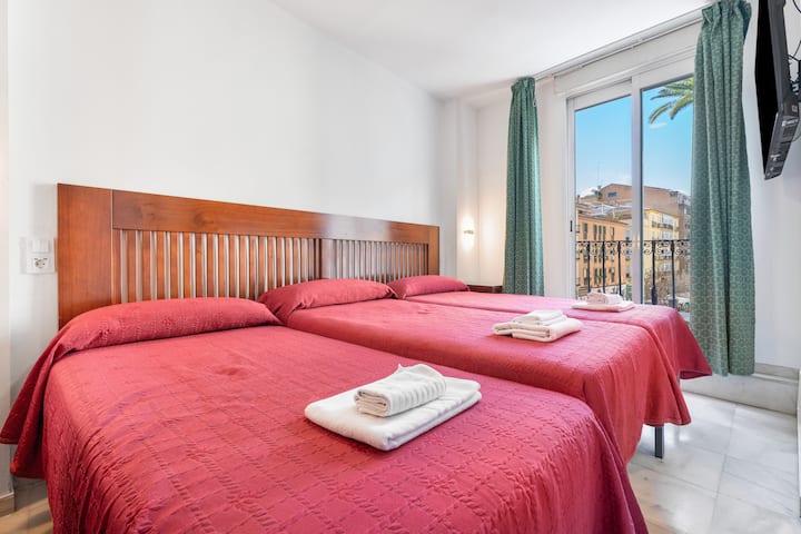 Habitación 204 Triple - Grenade