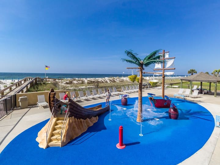 Phoenix V 211 - Beachfront W/ Kids Splash Pad - Orange Beach, AL