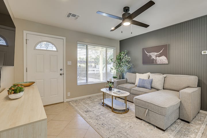 4 Mi To Dtwn Phx: Midtown Condo W/ Patio! - Phoenix