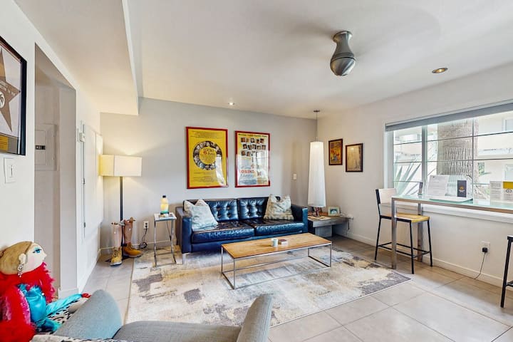 Updated Studio Mountainview 1st-floor | Patio - Palm Springs, CA