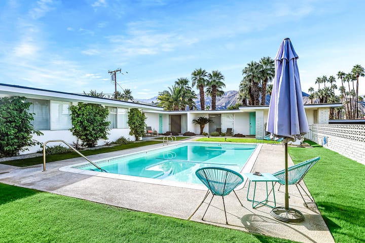 2br Mountainview | Dual Suite | Patio | Pool - Palm Desert, CA