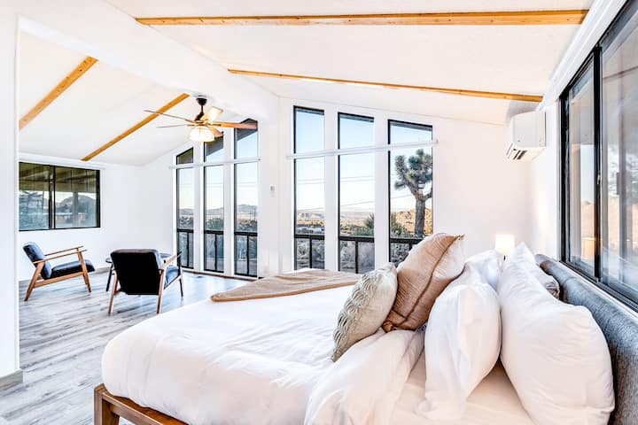 Stunning Mountain-view 2br Near Jt Park Entrance - Joshua Tree, CA