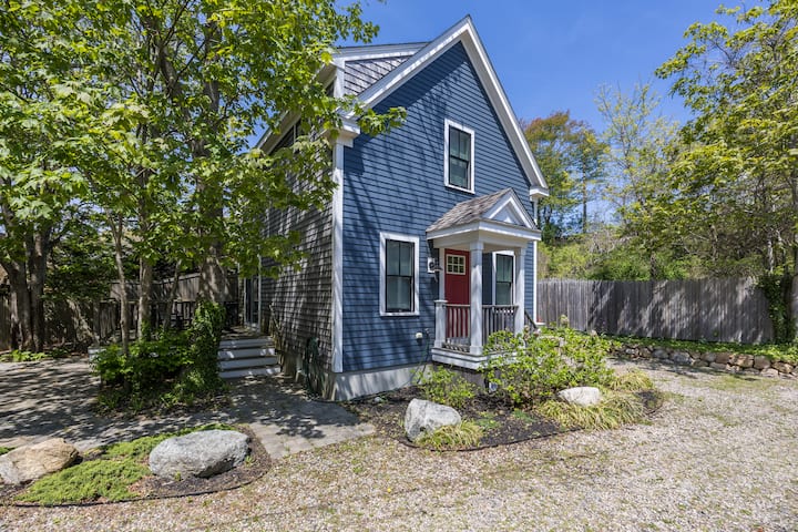 Cod Hollow - Provincetown, MA