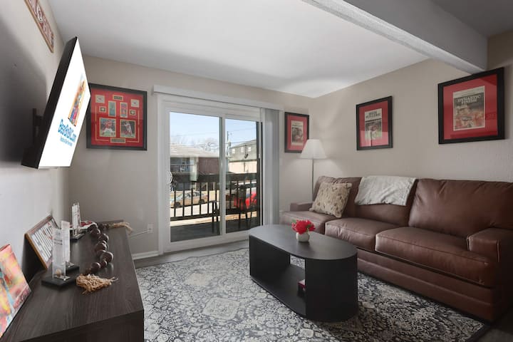 Family-friendly Kansas City Apartment: 2 King Beds - Kansas City, KS