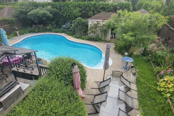 Villa Proche De Montréal | Piscine | 4 Ch | 9 Pers - Beloeil