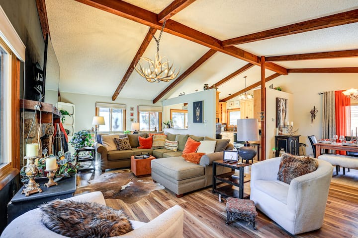 Hike, Bike & Ski: Evergreen Home W/ Game Room! - Evergreen, CO