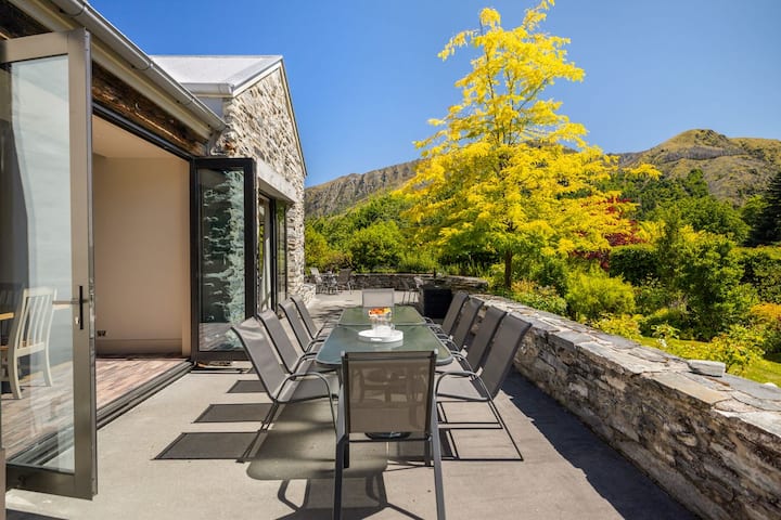 The Denbigh Residence - Lake Hayes